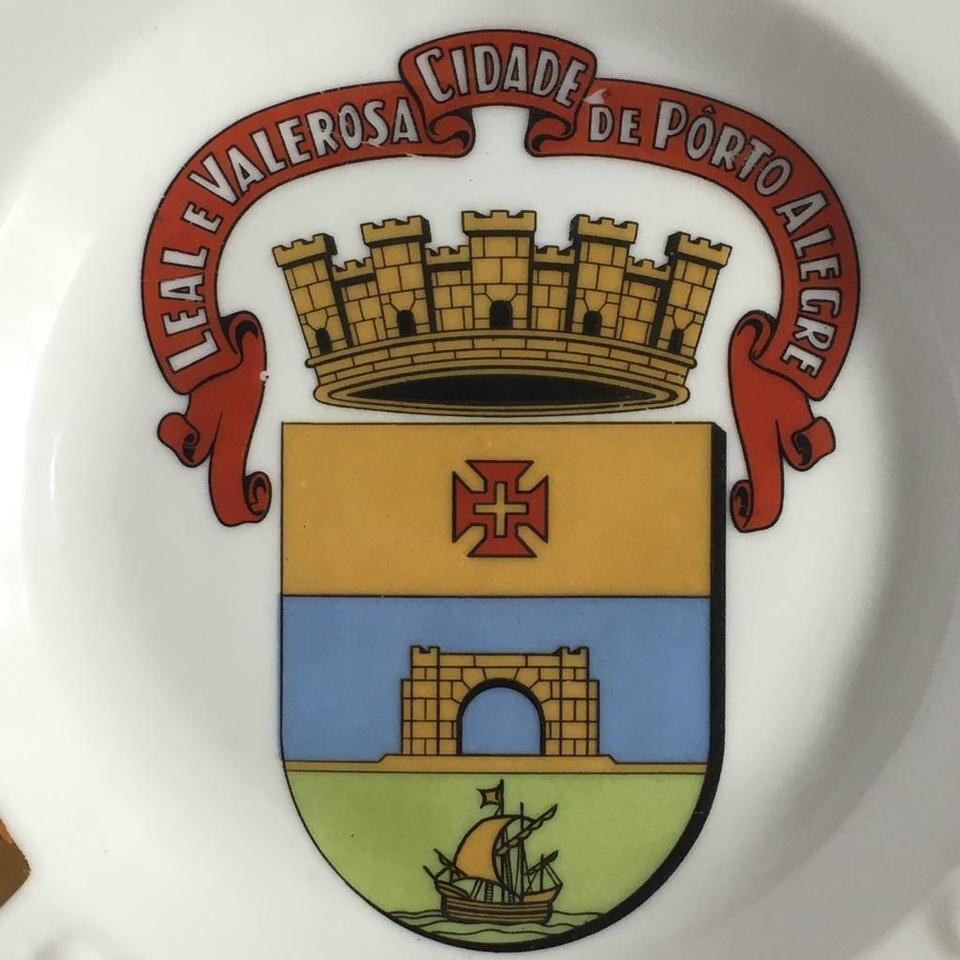 LEAL E VALEROSA CIDADE DE PORTO ALEGRE Cinzeiro de Porcelana RENNER ...