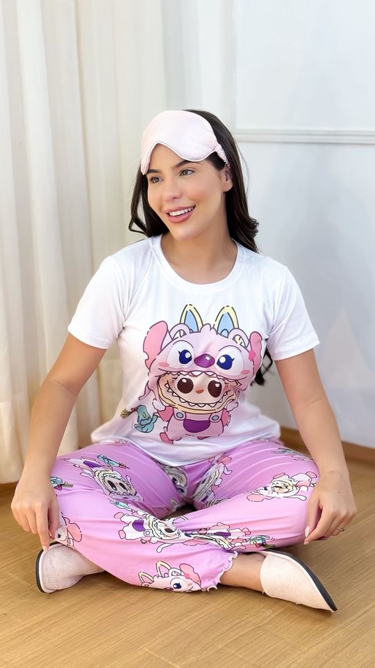 PIJAMA MANGA ADULTO LABUBU ROSINHA - Fox Camisarias e Pijamas